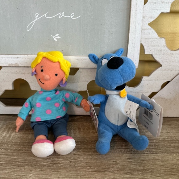 Disney | Toys | 2 Disney Store Doug Mini Bean Bag Doll Plush Patti ...